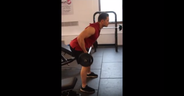 Rowing barre : exercice dos – Fitness coaching